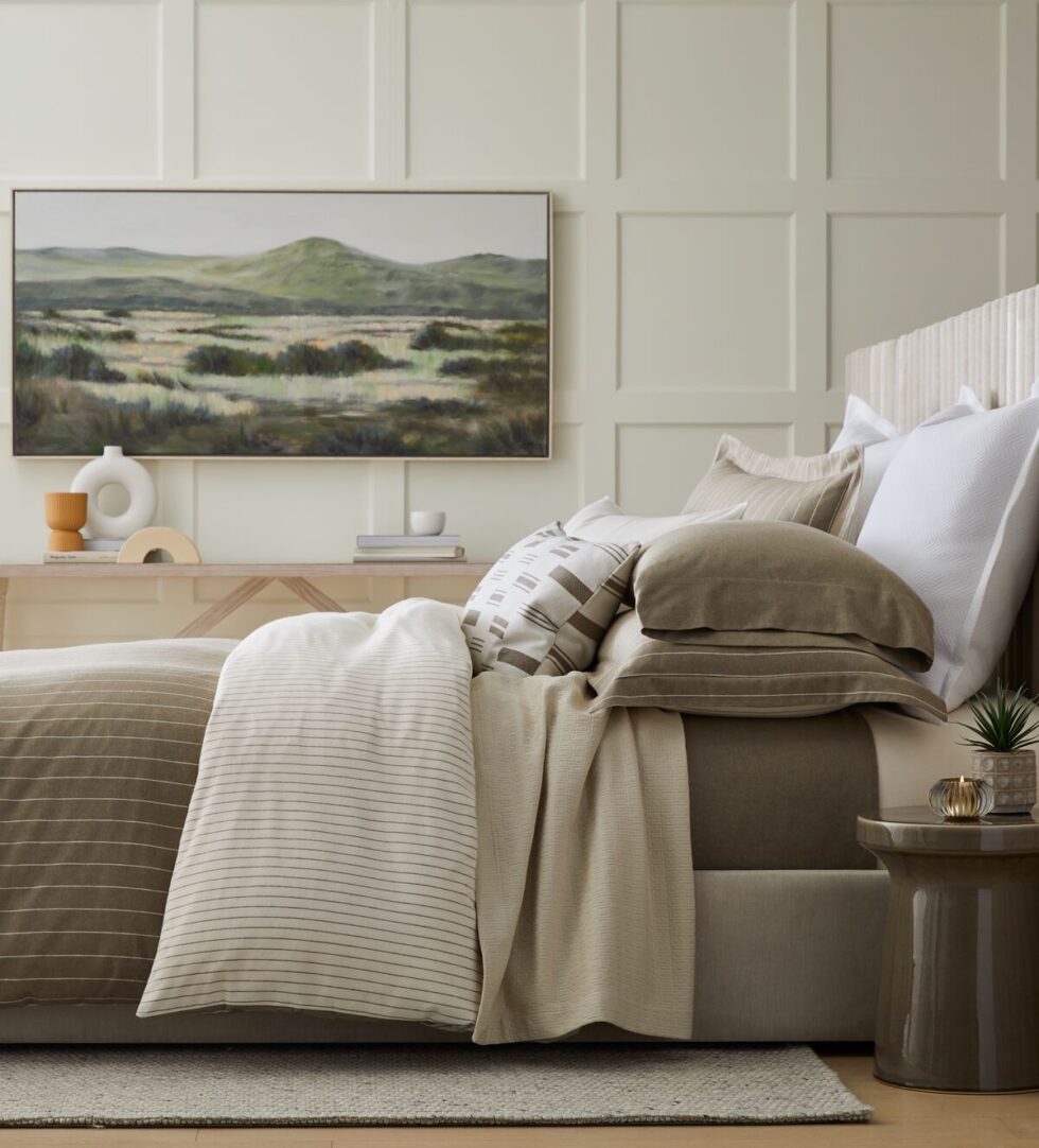 Bedding Sets, Sheets, Duvets, Pillows | GlucksteinHome